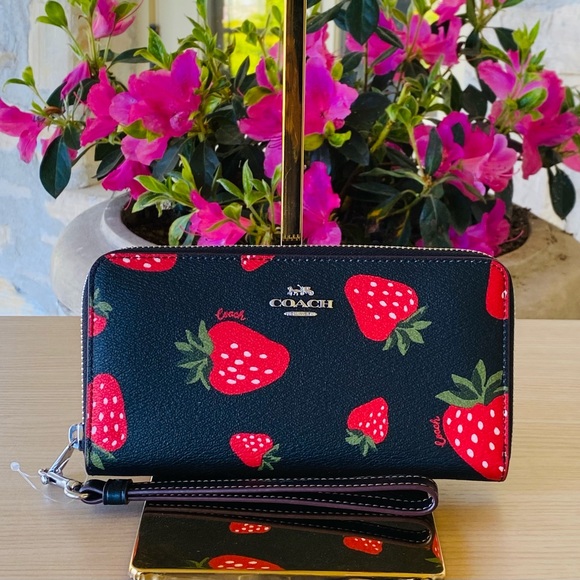 Coach | Bags | Coach Gallery Strawberry Tote Purse Handbagwallet Nwt ...